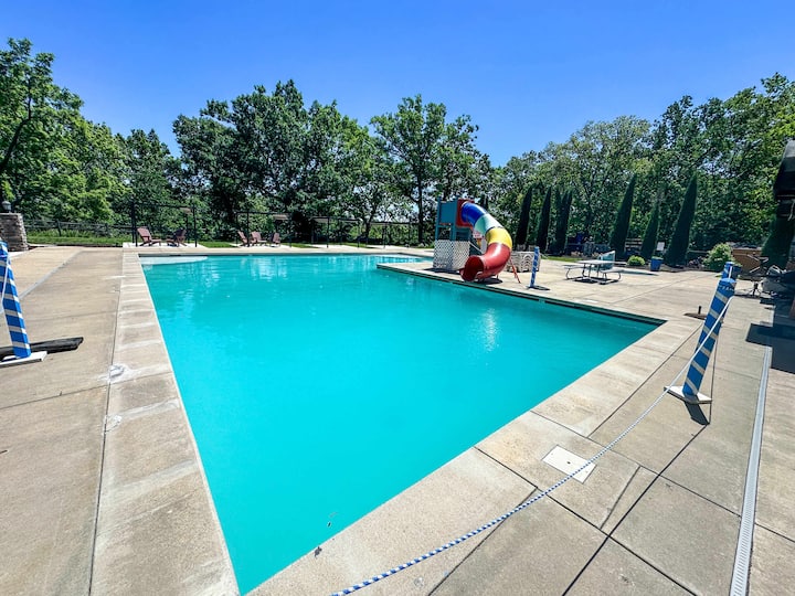 Kemper's Cabin In The Ozarks | Onsite Amenities - Branson, MO