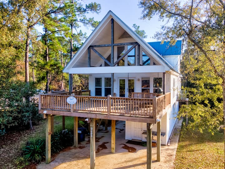 Fisherman's Or Bird Watcher's Retreat! - Dauphin Island, AL