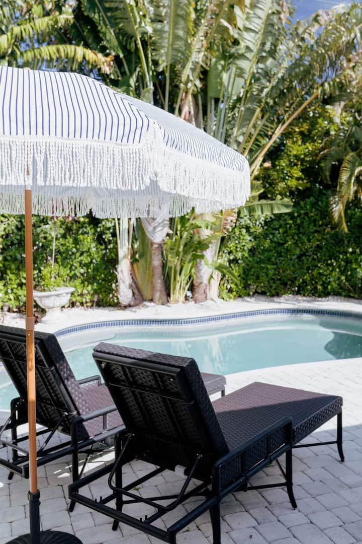 La Vie Chic - West Palm Beach, FL