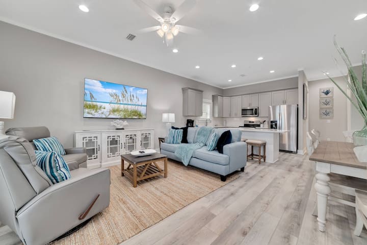 Strait Chillin Cottage~$400 Free Activities Daily - Gulf Shores, AL