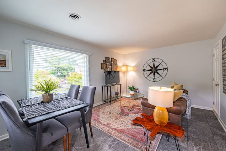Clintonville's Coziest Loft! - Upper Arlington, OH