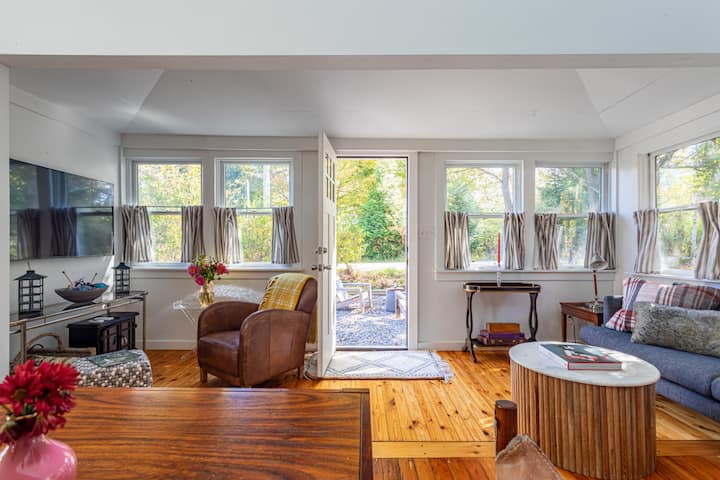 Charming Cottage Retreat In Rosendale - Hudson Valley, NY