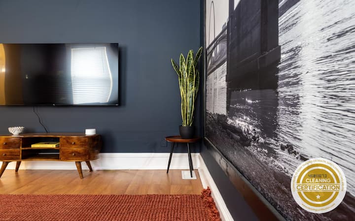 Cozy Tower Grove 2br | Secret Garden / Abodebucks - St. Louis, MO