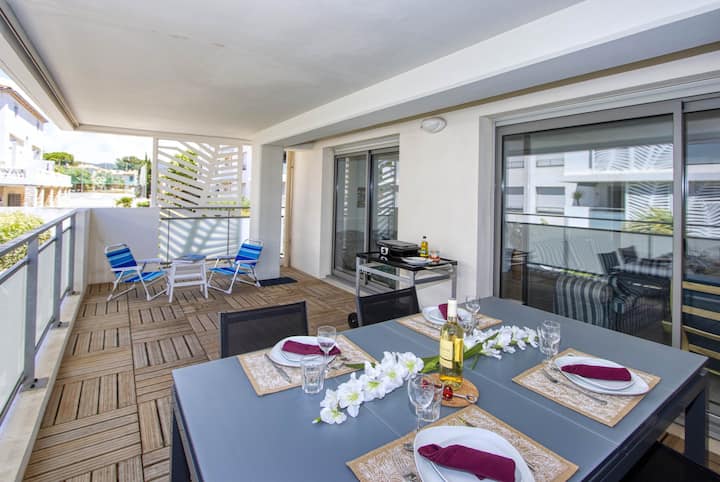 Pètro, 100 M De La Plage, Terrasse, Clim, Parking - La Ciotat