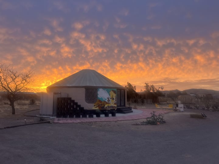 Casa Estrella • Luxury Yurt — Cerca Del Cielo - Alpine, TX