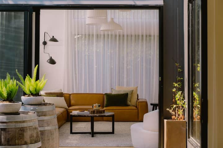 Hidden Monument Daylesford ~ Spacious Home For 10 - Daylesford