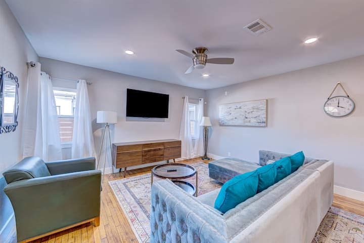 Fully Updated Uptown Dallas House - 1 Mile To Down - Dallas, TX