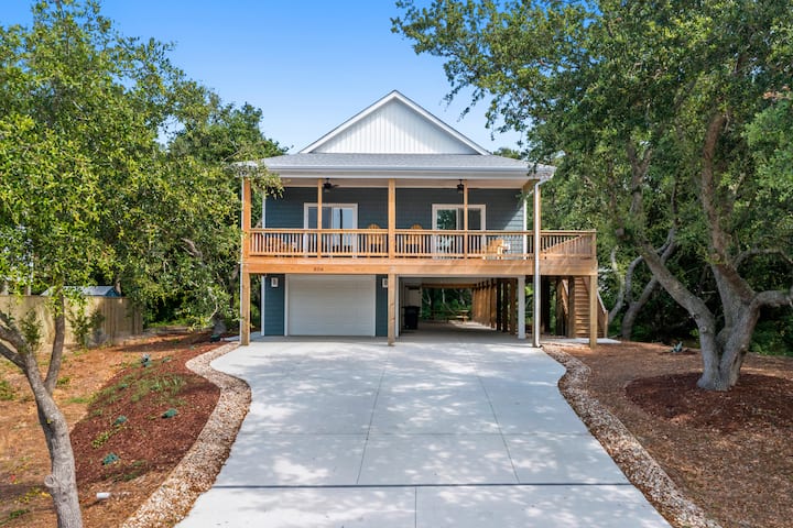 Tranquility Cove: New Build, Elevator, Pool Access - Nags Head, NC