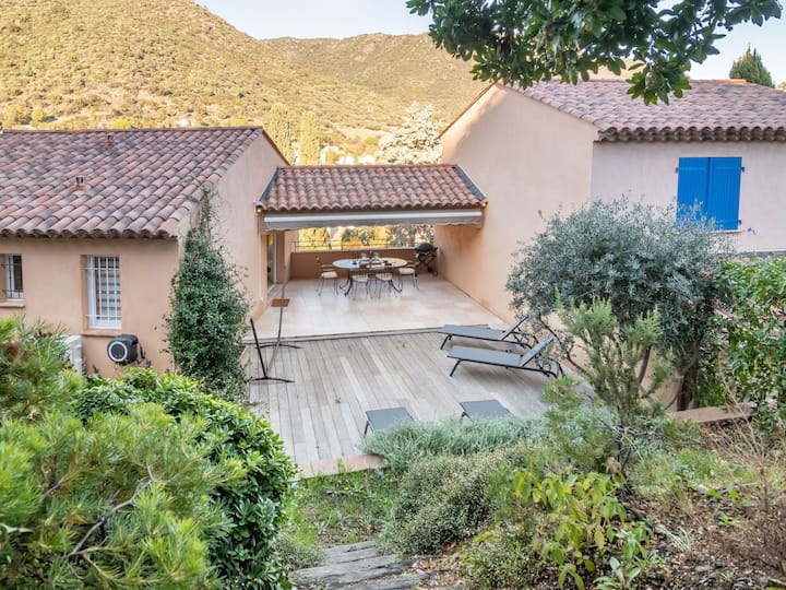 Les Restanques Du Vallon By Interhome - Le Lavandou