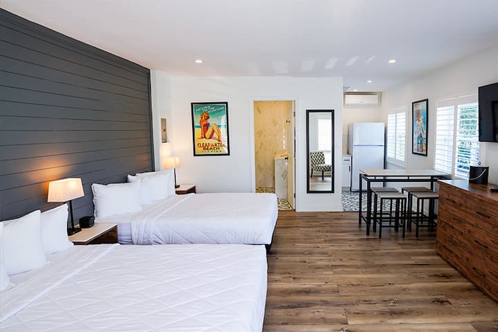 Devon Shores - Executive Family Studio - Clearwater Beach, FL