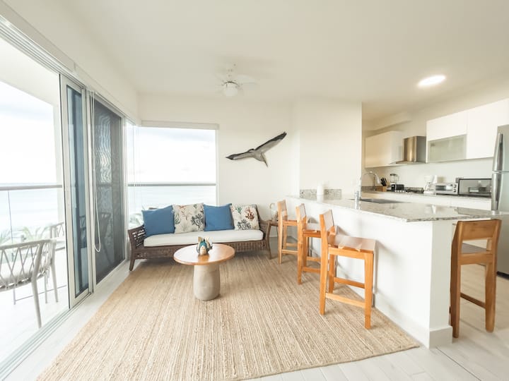 Paradise Breeze (V5-3a) 2 Bed, 2 Bath - Panamá