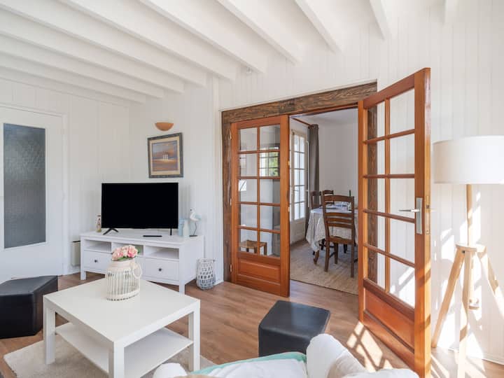 Kergroix By Interhome - Saint-Pierre-Quiberon