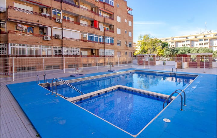 Nice Apartment In Torrevieja With Wifi - Torrevieja