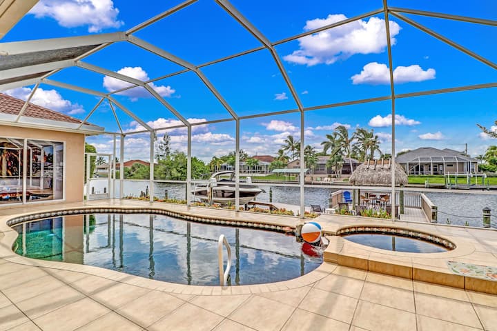 Villa Blue Water 1022 Sw Cape Coral 4b 3ba Luxury Home Electric Heated Pool And Spa - Pine Island, FL