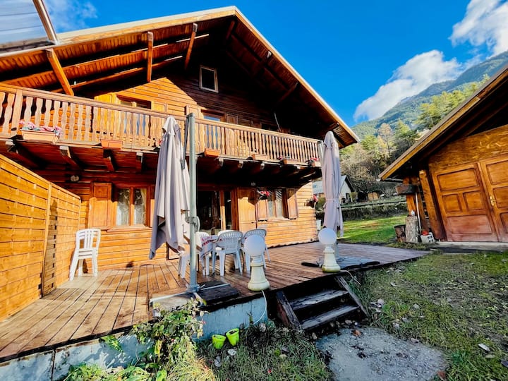 Beau Chalet Proche Du Centre De Briançon - Briançon