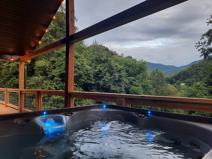 Hillside Haven Affordable Vacation Rental - Bryson City, NC