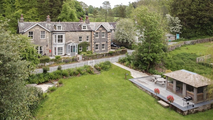 Low House, Windermere, Sleeps 14 *Hot Tub* - Windermere