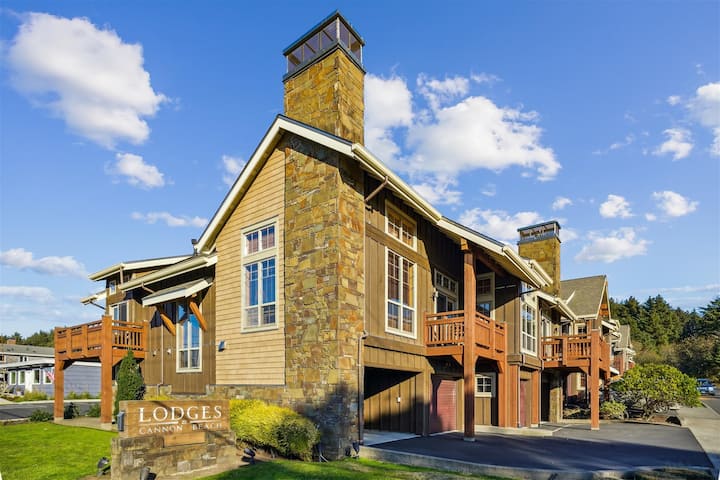 The Lodges A-1 - Cannon Beach, OR