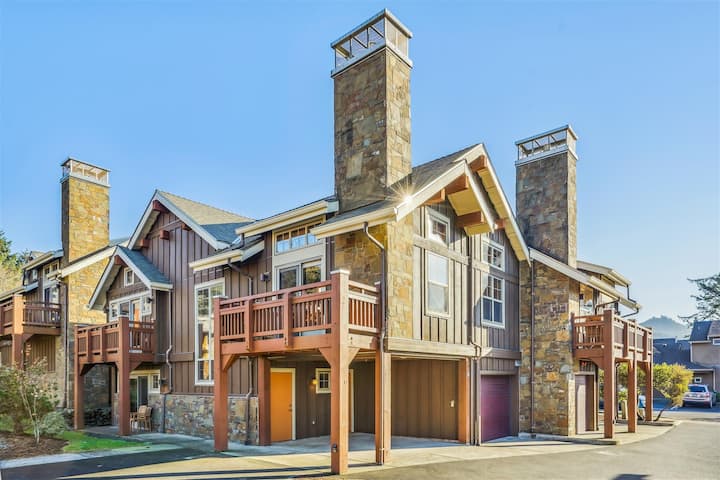 The Lodges C-1 - Cannon Beach, OR