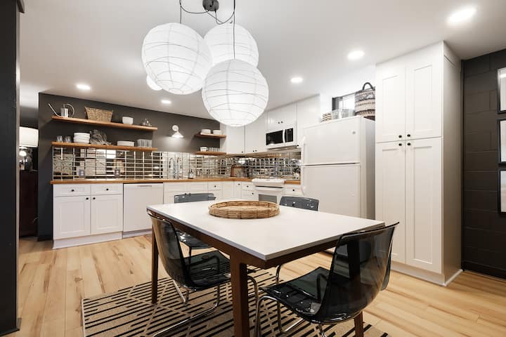 Cozy Walkout With Private Entry - Morganton, NC
