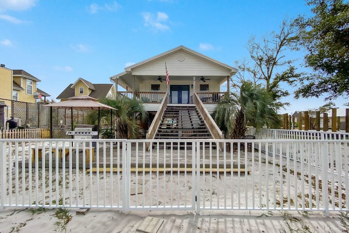 Reel ‘Em Inn Is A 3 Bedroom, 3 Bathroom House! - Orange Beach, AL