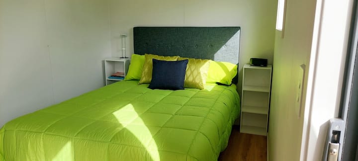 Little Lodge -Modern Tiny House - Gore