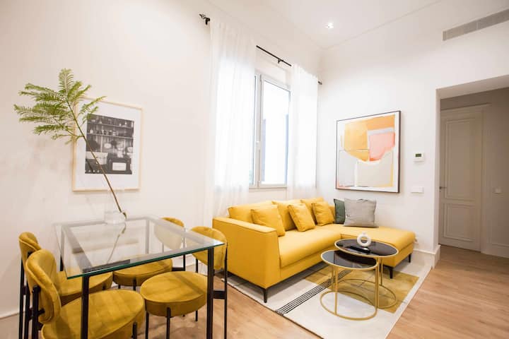 Isg Apartments: Cedaceros 0.2/parking - Sevilla
