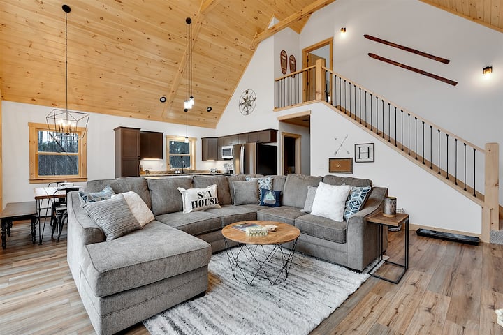 Paradise Valley Lodge - New England