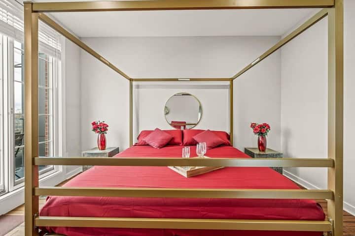 Xl Home, Movie Theater, Roof Deck, Parking Spot - Philadelphia, PA