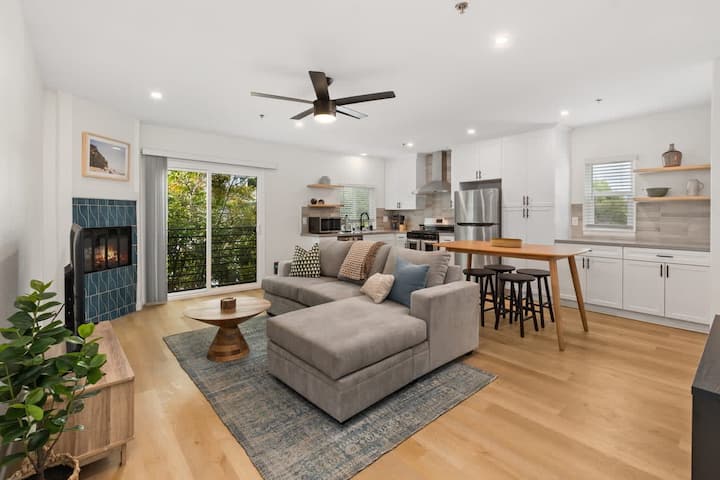 Solana Beach Fletcher Cove, Cedros Design - Renova - Del Mar, CA