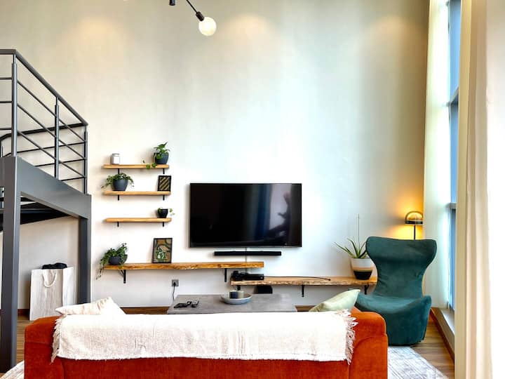 Penthouse Duplex Loft With Skyline Views - Dubai Marina