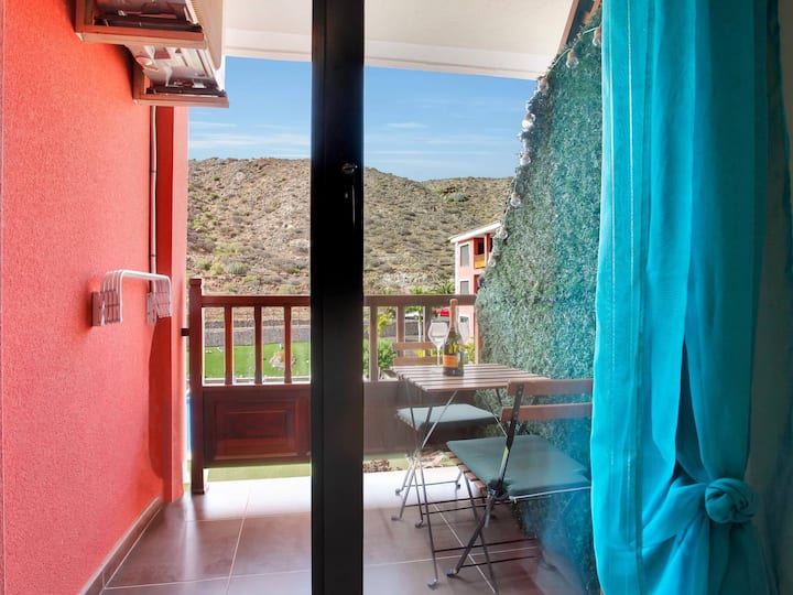 Nice Mocan, Garage, Pool, Fiber, Air Con - Tenerife