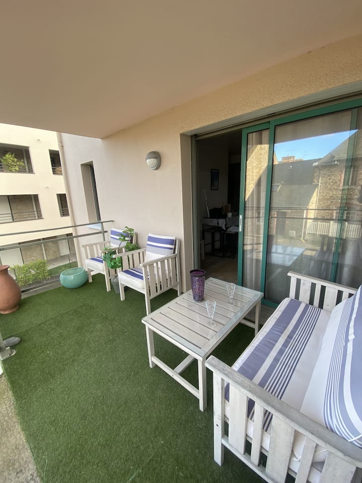 Très Beau T3 à 3 Min De La Plage St Enogat - Dinard