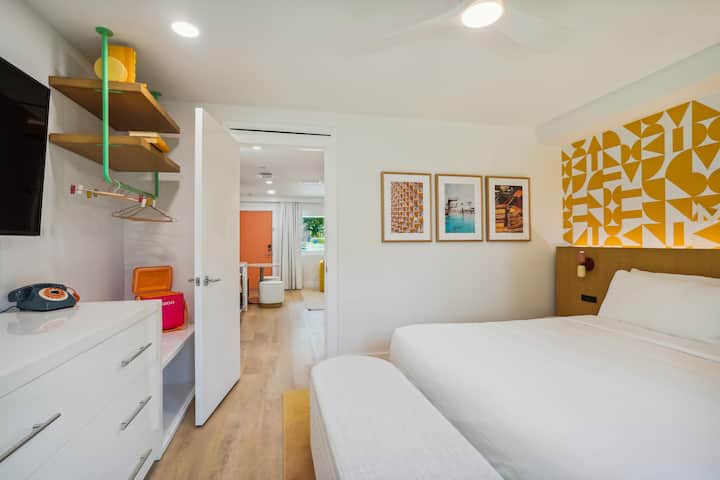 Mello On The Beach - Sea Duced - Holmes Beach, FL