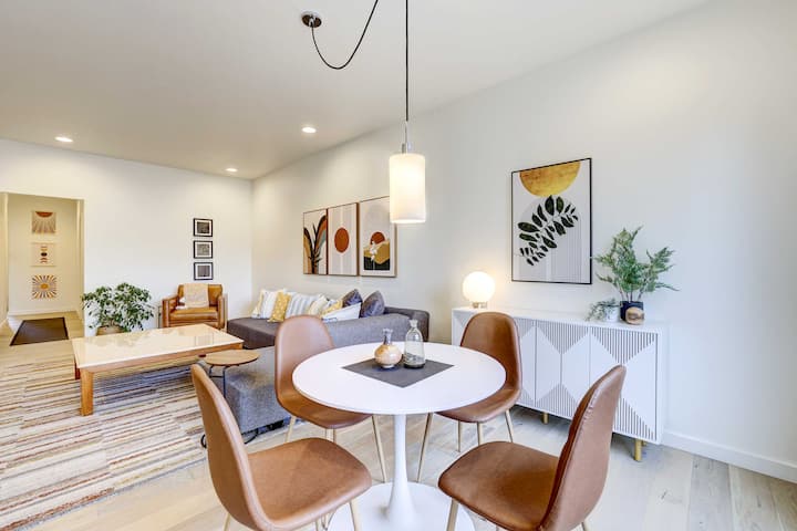 Beautiful Townhome - Steps To Downtown Boise! - Boise