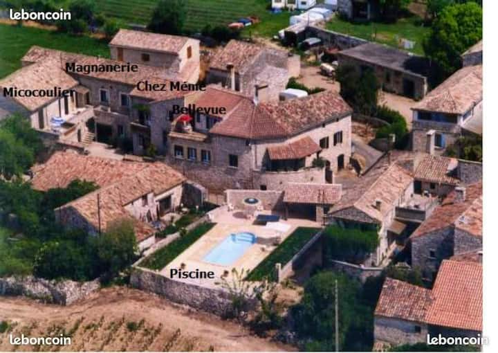 Maison à Orgnac-l'aven. - Barjac