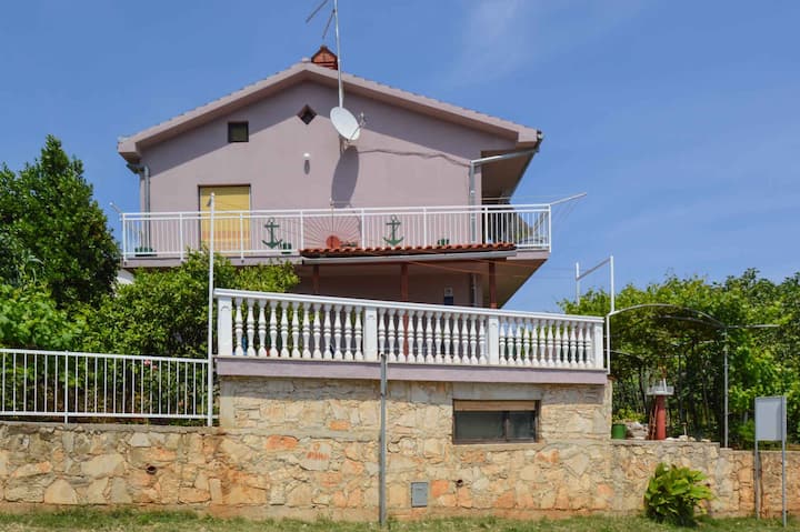 Appartement De Vacances Avec Balcon - Premantura