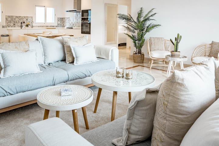 Pa18 - Stunning Flat, Gym, Indoor And Outdoor Pool - Benahavís
