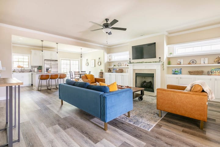 Bluegrass Retreat With Hot Tub! Near Horse Park! - Lexington, KY