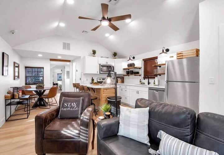 Delano Cabin - 2 Kings - Cute And Cozy! - Wichita, KS