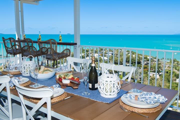 South Hamptons Beach House - Airlie Beach
