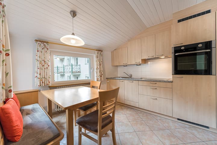 Central Apartments Cristlpek 184d - Val Gardena