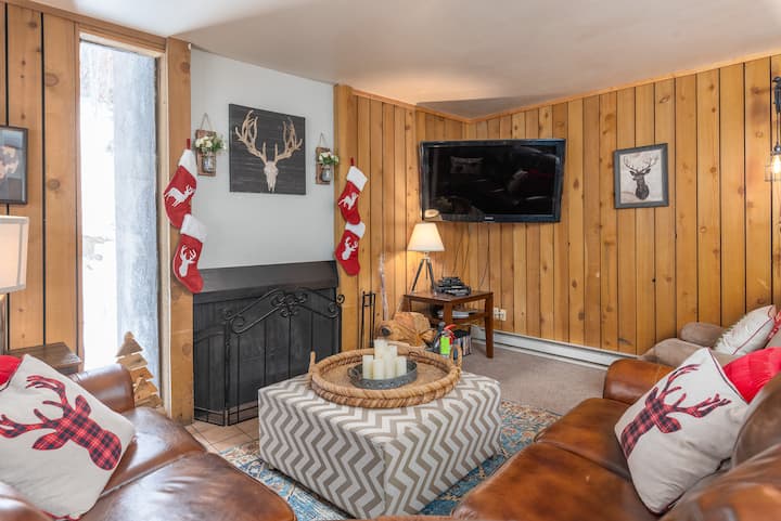 Bhv N6 - Cozy Unit With A Wood Burning Fireplace - Brian Head, UT