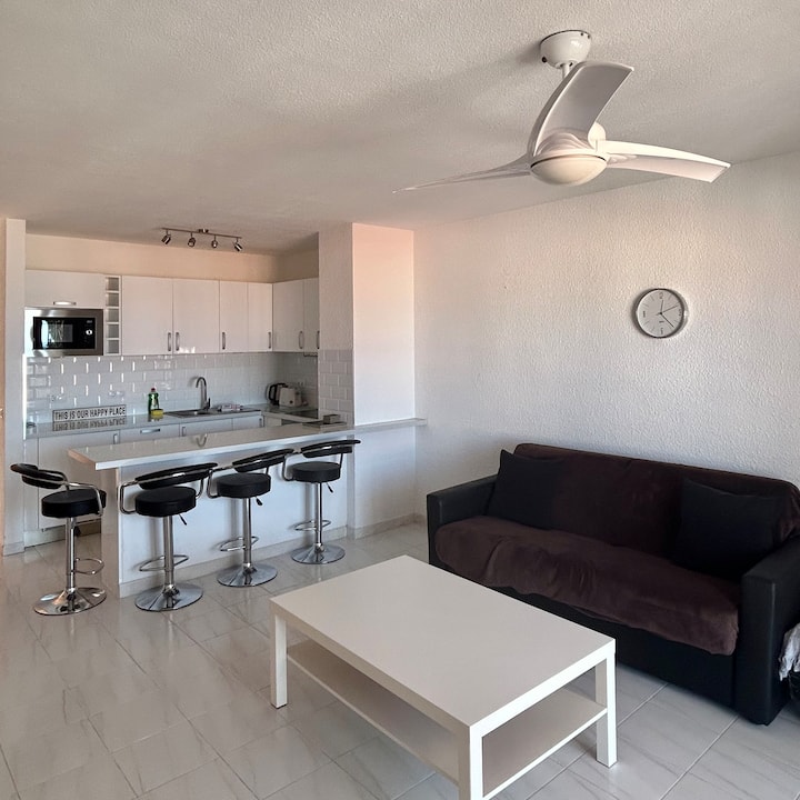 One Bedroom Apartment With Sea Views (K110) - Los Cristianos