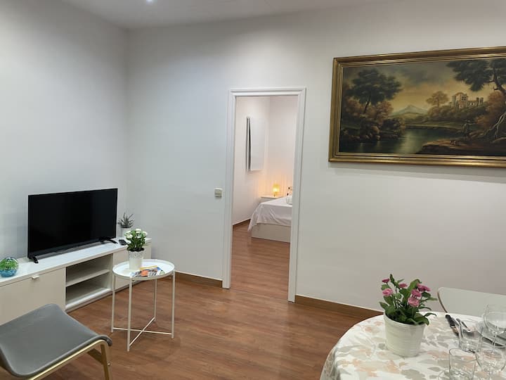Apartment With Views In Historic Neighborhood - Sant Just Desvern