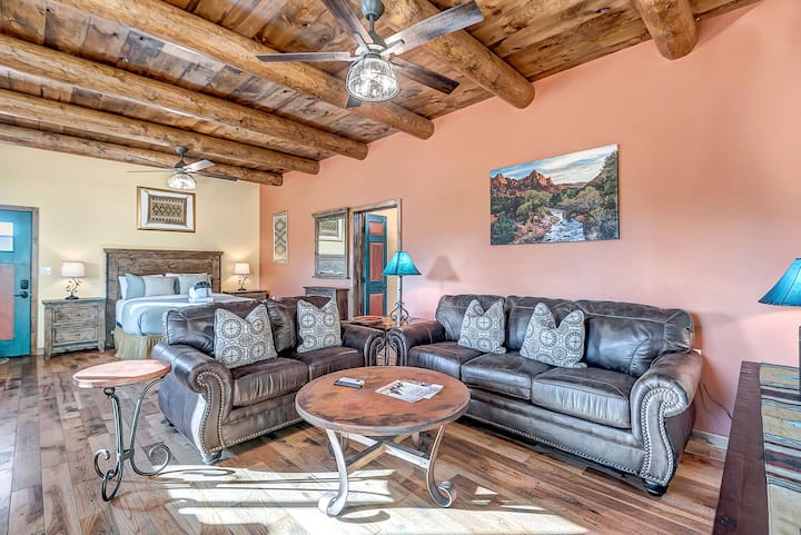 Peaceful, Pet's Ok! Rustic Stay! - Sedona, AZ