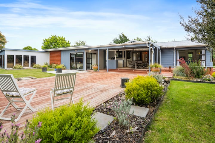 Regent Retreat – Martinborough Holiday Home - Martinborough