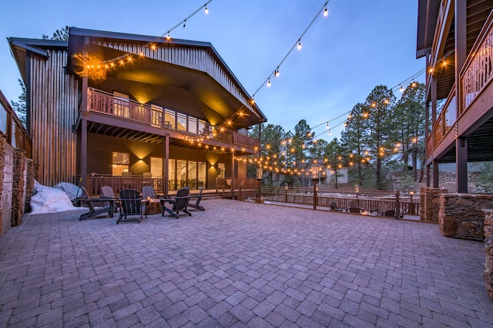 "The Spruce"-gathering Tree Is Your Ultimate Famil - Flagstaff, AZ