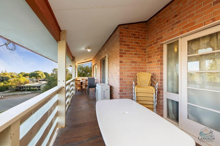 A Holiday Home Perfect For Families Seeking A Peac - Lancelin