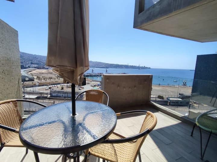 Hom | Depto 2d2b En Cerro Barón Con Parking - Valparaíso